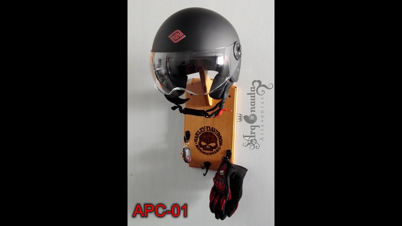 Perchero de madera para casco de moto, personalizado - YouTube