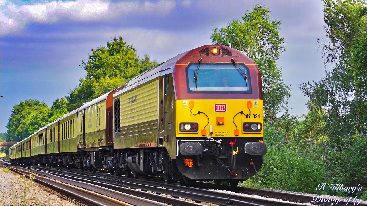 Class 67: DB 67024 On The Belmond British Pullman Passes Virginia Water ...
