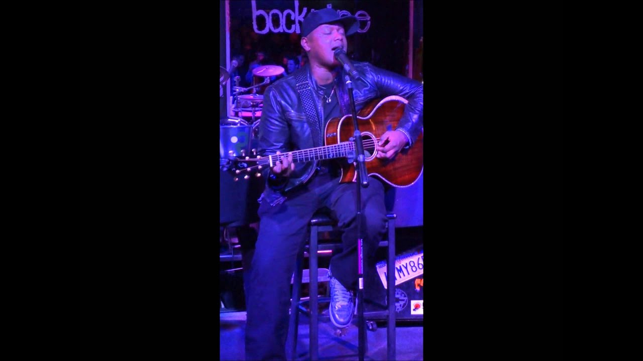 Javier Colon singing "Time After Time" - YouTube