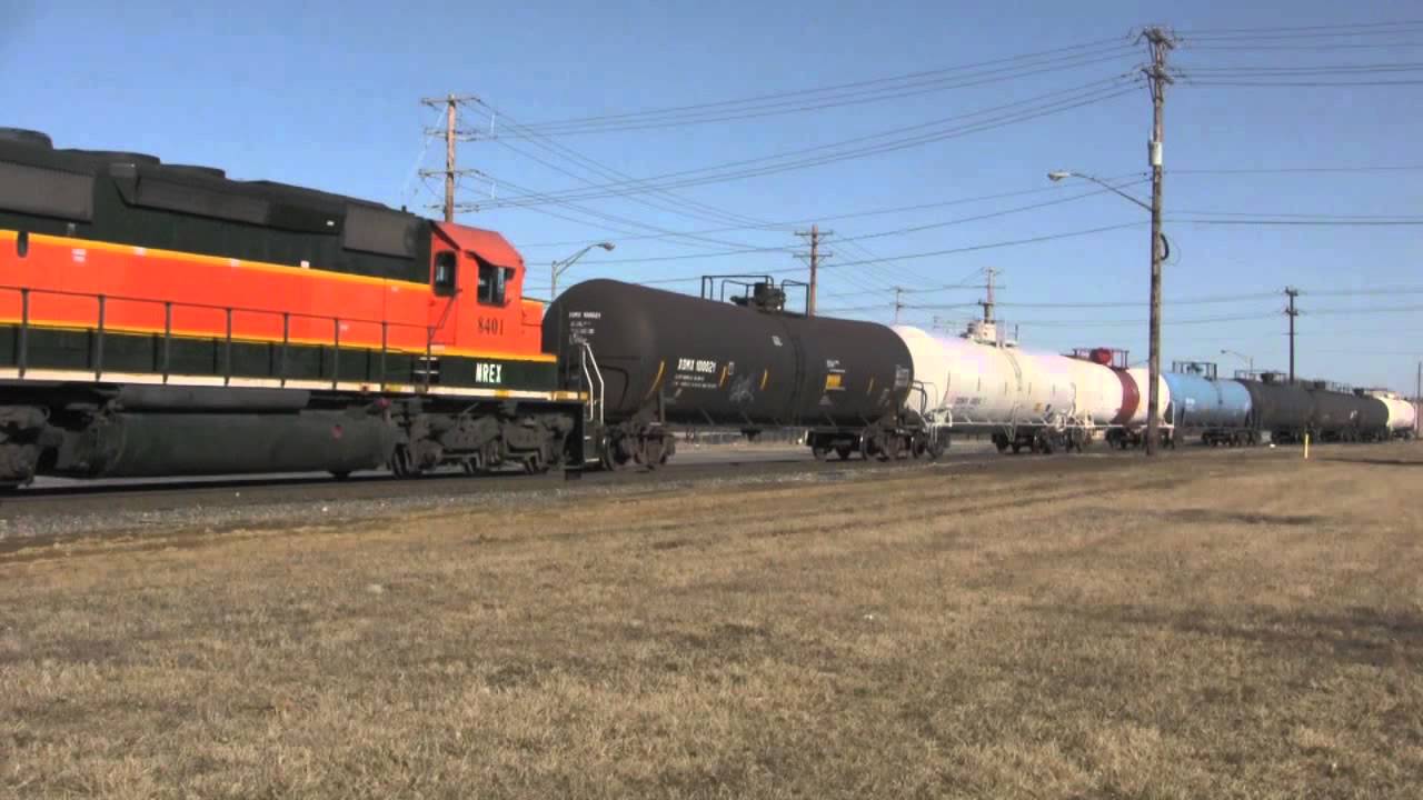 2 Busted Down High-Nose GP9's and NRE SD40-2 Lead CP B73 - YouTube