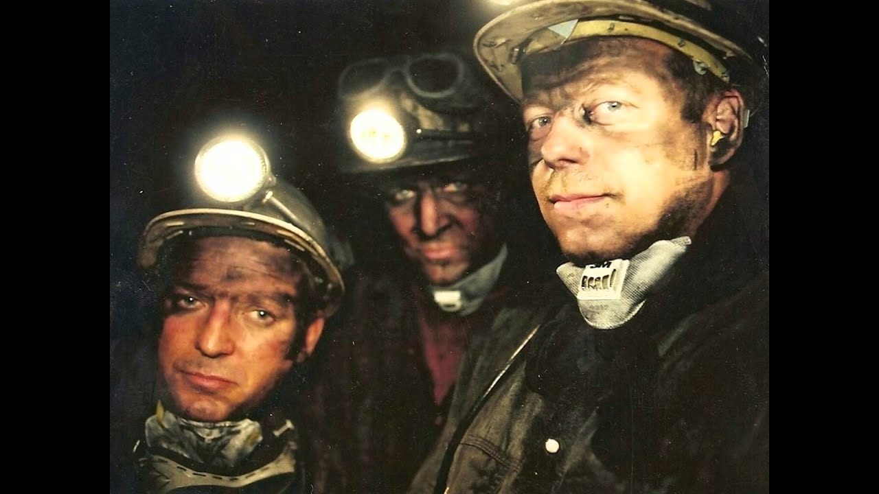 la vie des mineurs - YouTube