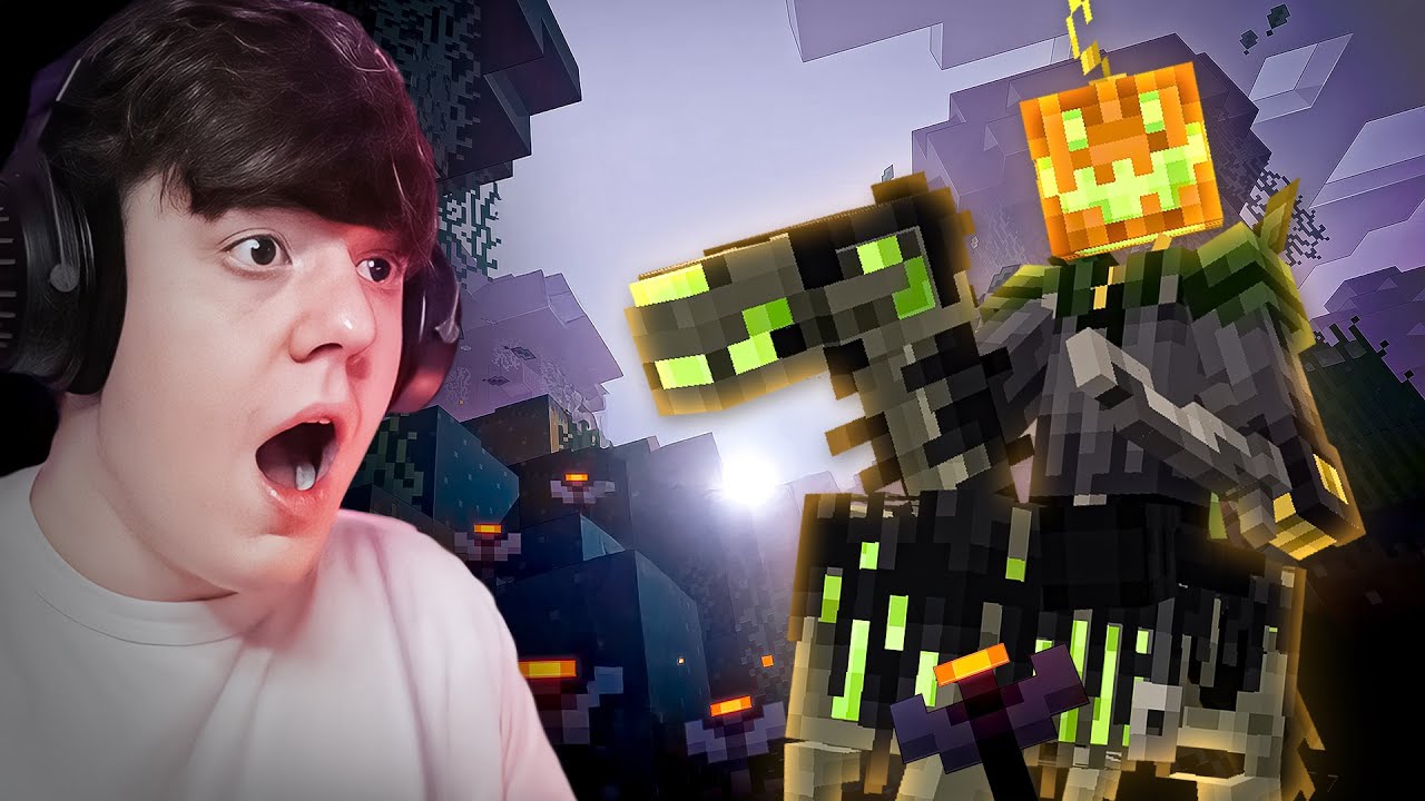 FIGHTING A BOSS IN HORROR MINECRAFT - YouTube
