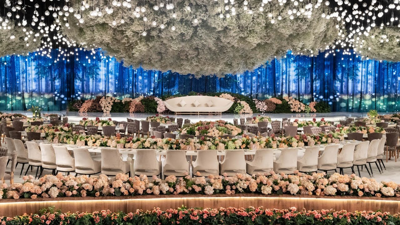 Thousands Of Flowers Used To Decorate This Wedding In Qatar ! - Wedding ...