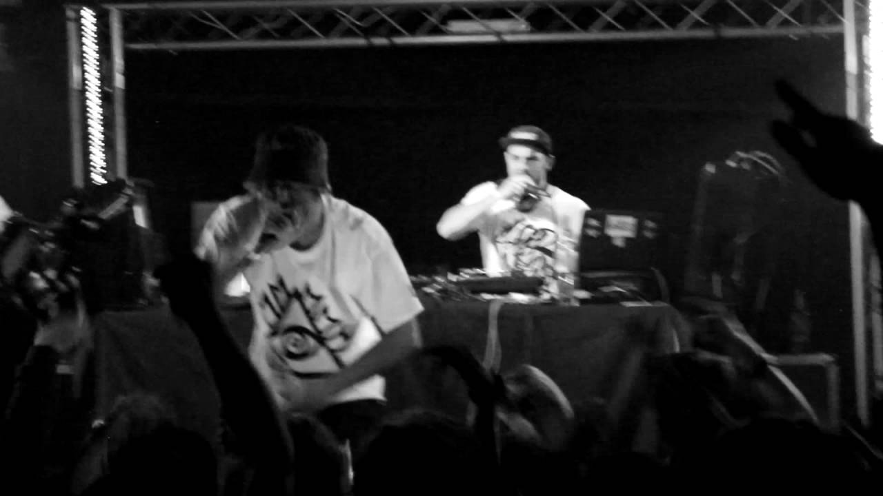 JAM BAXTER | BRAINS (PRODUCED BY ILLINFORMED) LIVE @ PLYMOUTH (2016 ...