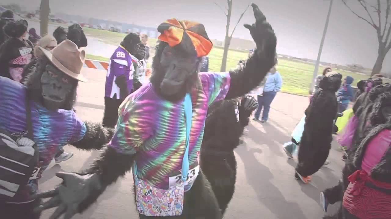 2014 Fun.com Gorilla Run- World's Largest Costumed Gorilla Gathering ...