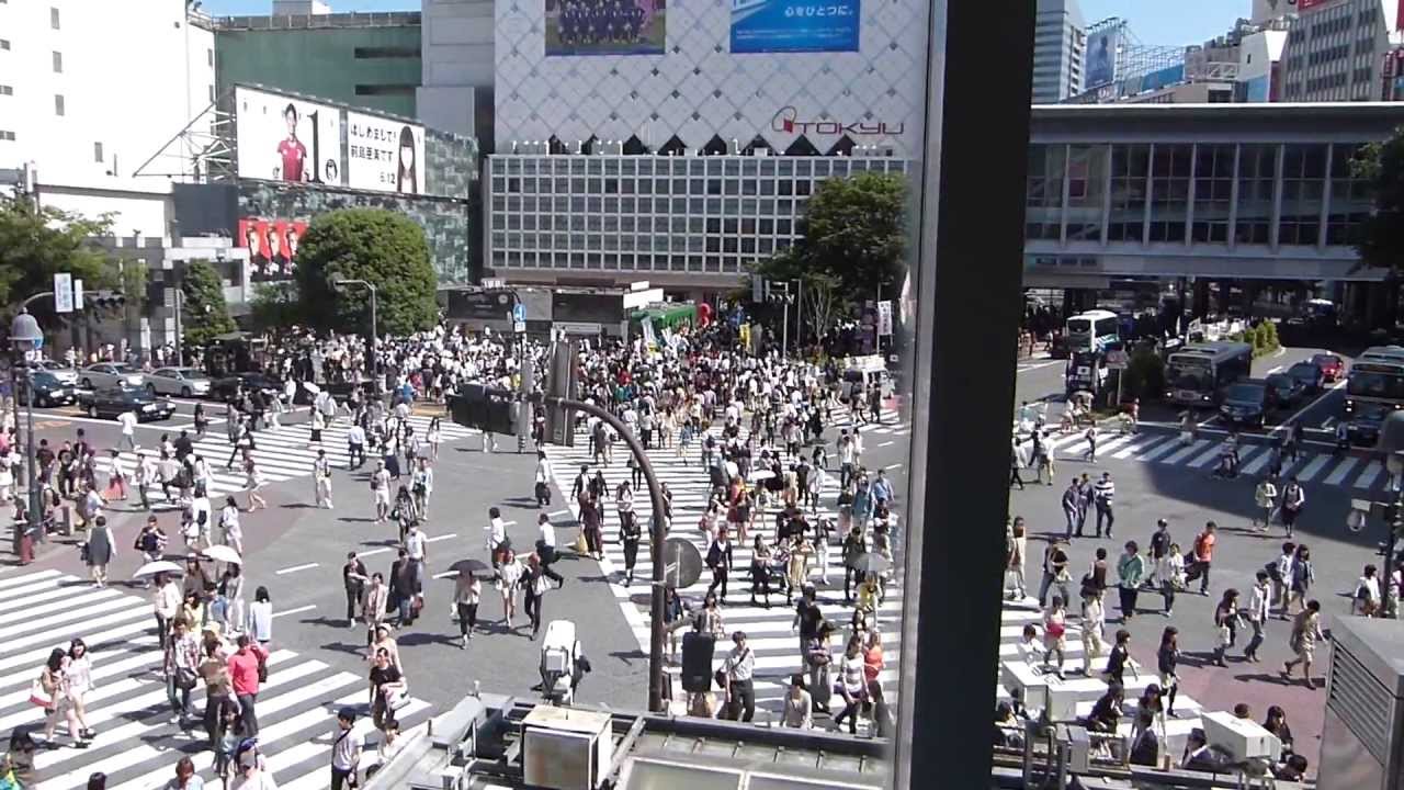 Japon - Tokyo - Le carrefour de Shibuya - YouTube