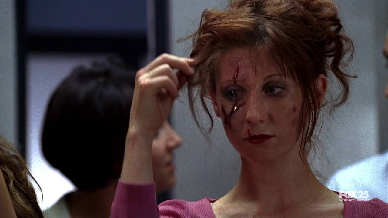 The Sarah Connor Chronicle: Fight of terminators - YouTube