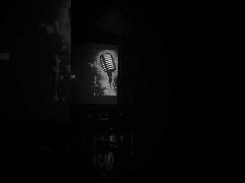 Ben seni sevdiğimi dünyalara bildirdim karaoke