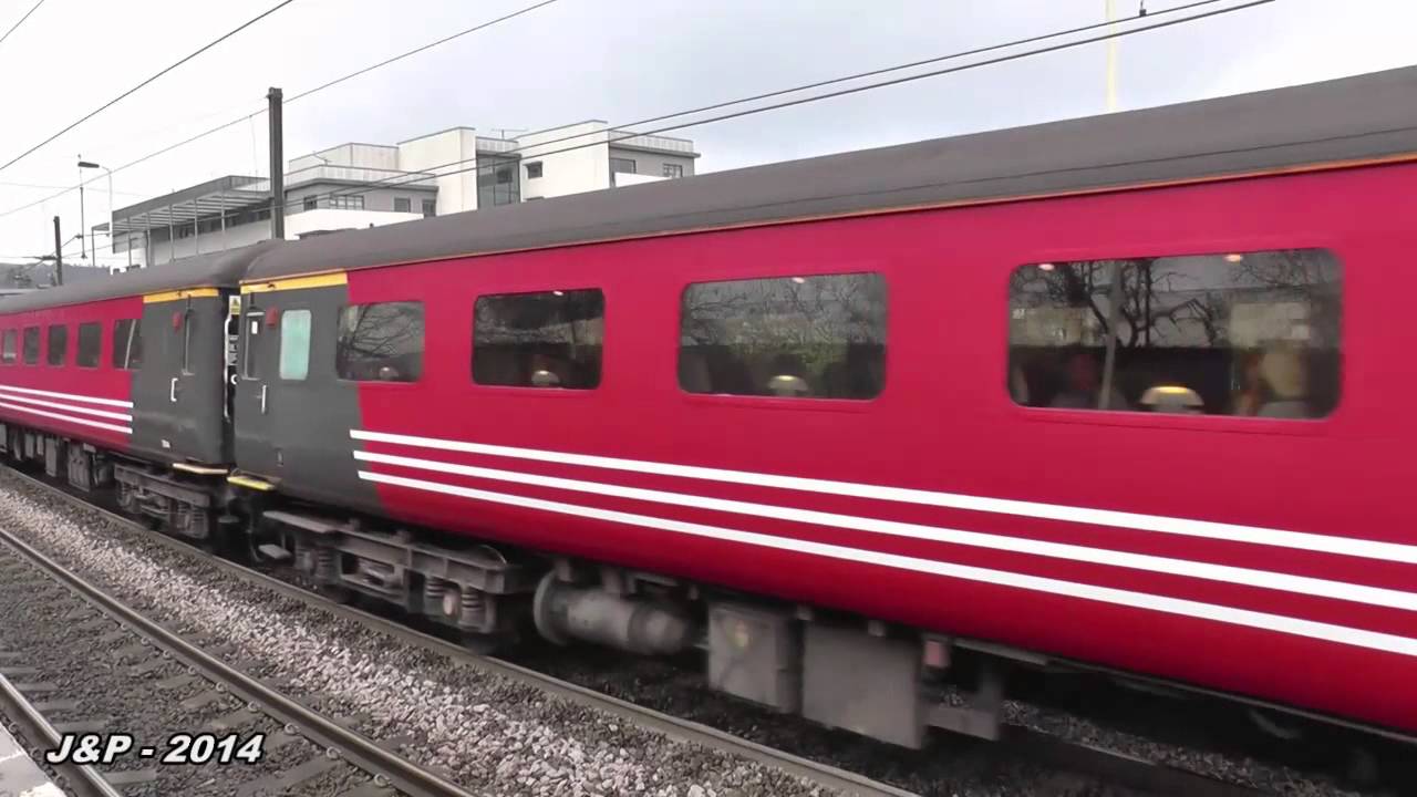 Class 68014 - The Yuletide Yorkshire Explorer Railtour 06/12/14 - YouTube