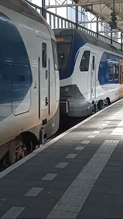 NS Flirt 2201 en 2304 vertrekken van het station van Eindhoven Centraal - YouTube
