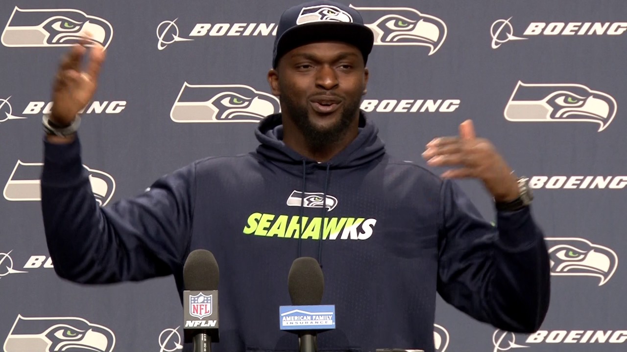 Seahawks Defensive End Cliff Avril Week 10 Press Conference - YouTube