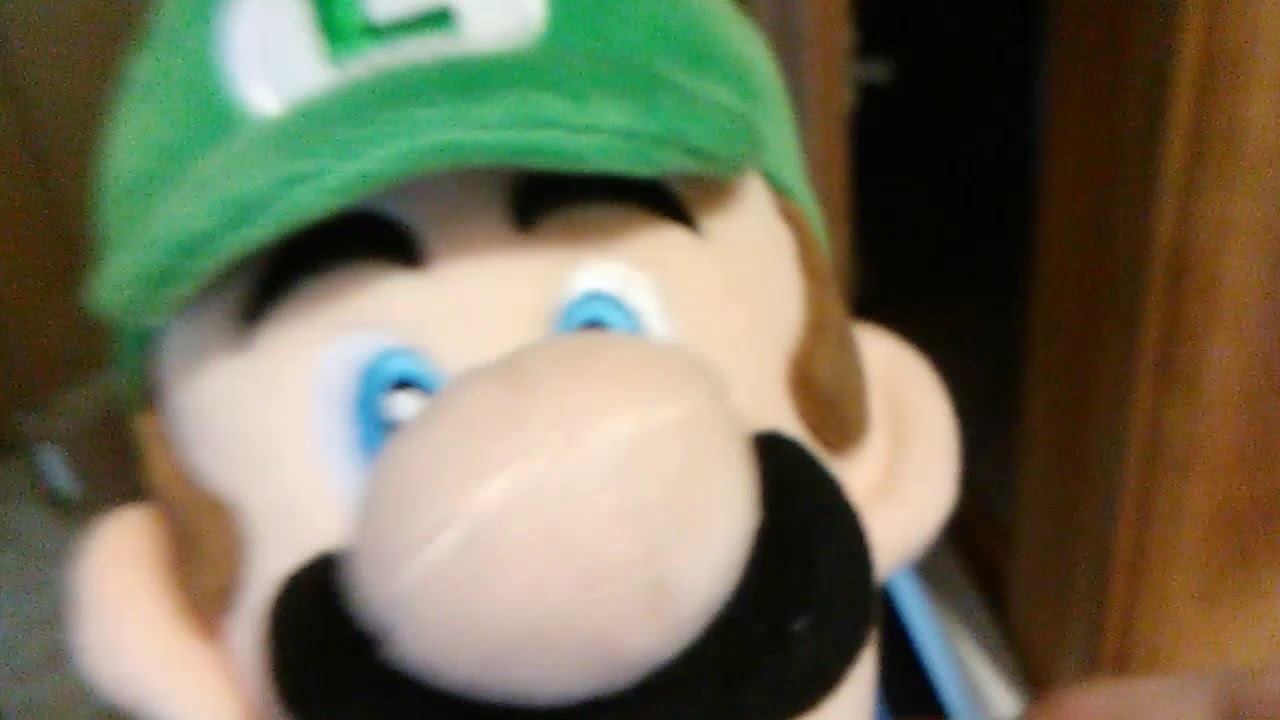 Cooking with chef Luigi part 4 I think - YouTube