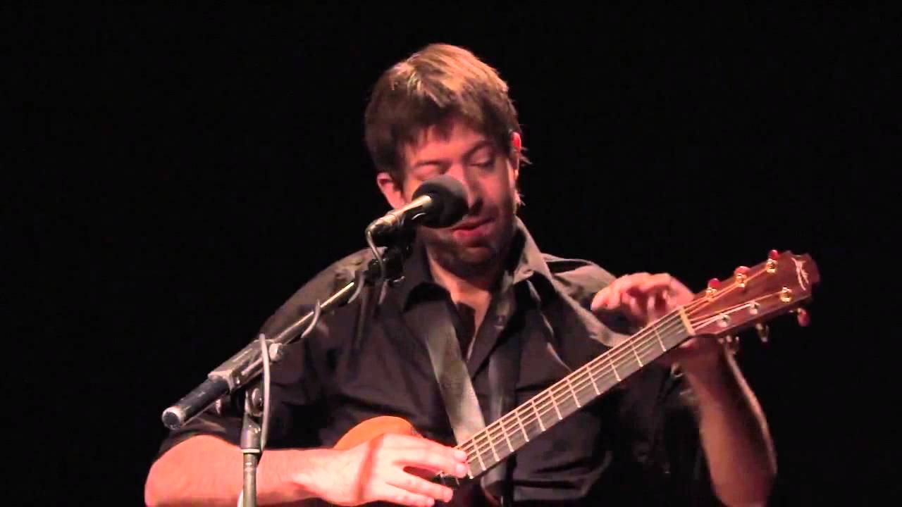 Jon Gomm Passionflower live - YouTube