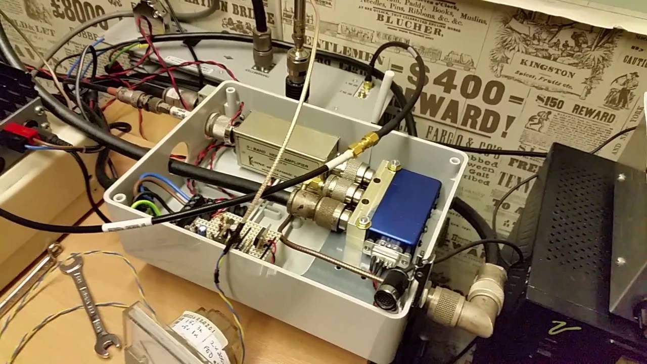 G8GXP 13cm QSO running 100mw to G3UVR - YouTube