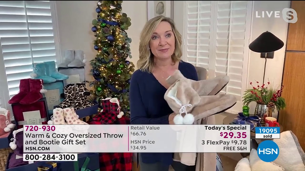 Warm Cozy Oversized Throw and Bootie Gift Set - YouTube