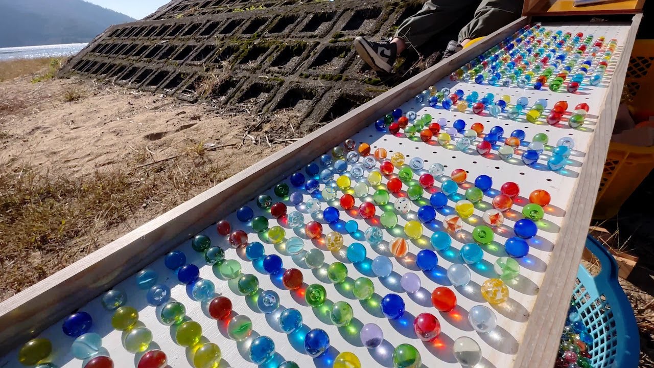 Marbles lined up and rolled ☆ Handmade wooden marble run ASMR #28 - YouTube