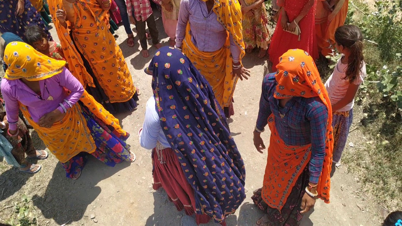 Meena dance in Rajasthan - YouTube