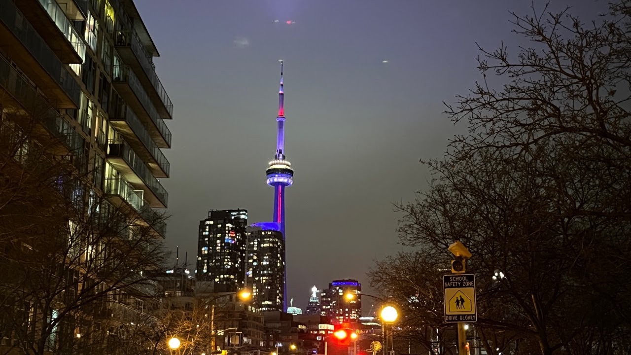 TORONTO LIVE Last Saturday Night Walk of The Year 2023 (12/30) -1 ...