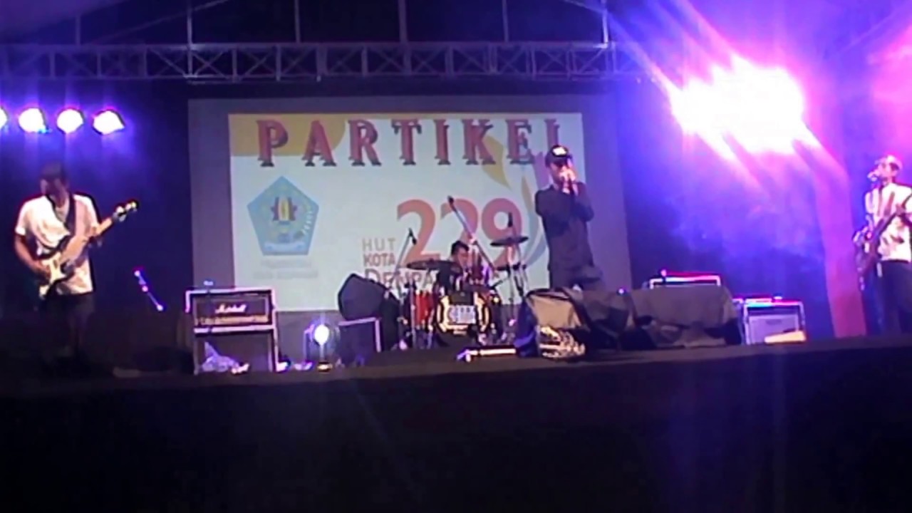 Satu Bintang (music video) by Partikel Band - YouTube