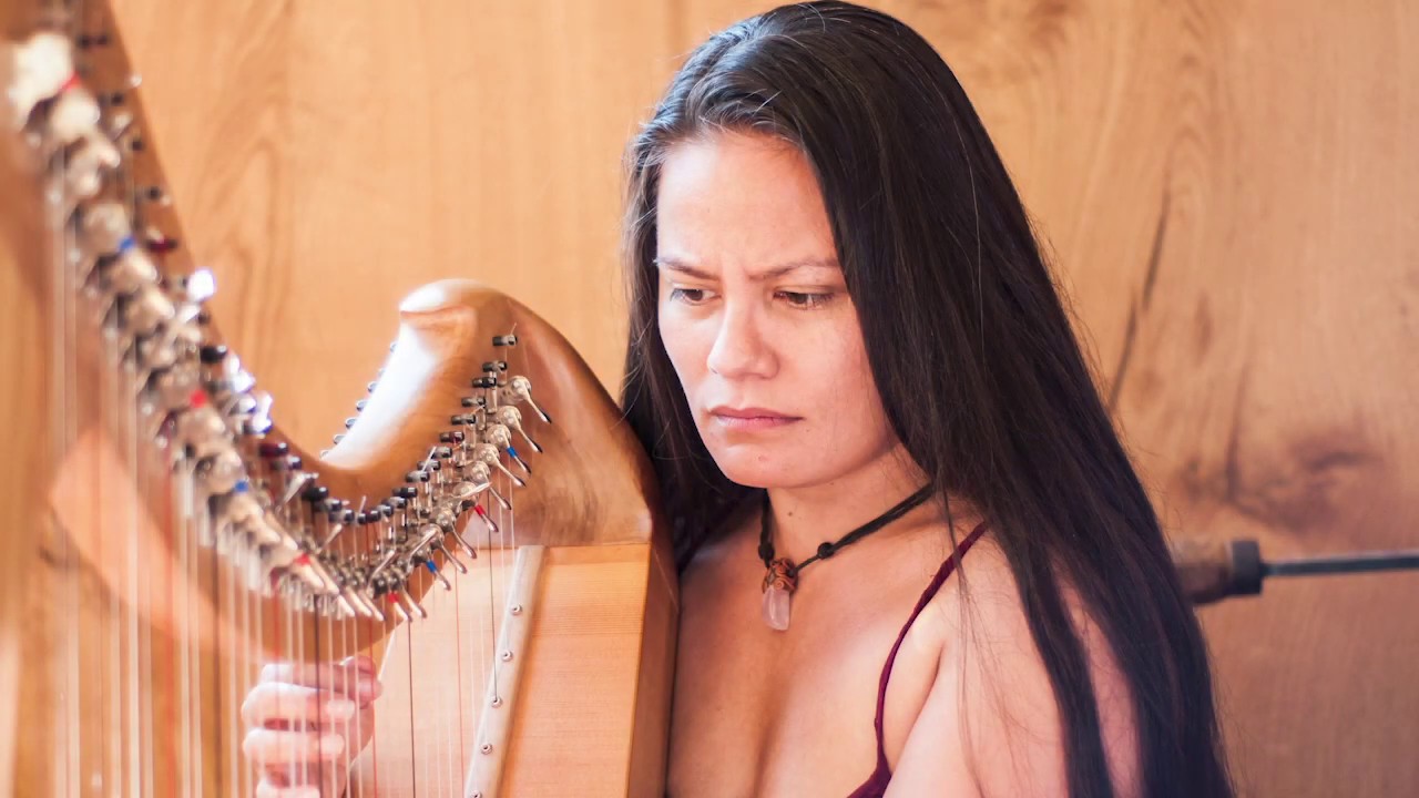 Der Winter ist vergangen (Lord Winter now has faded) - harp & voice by ...