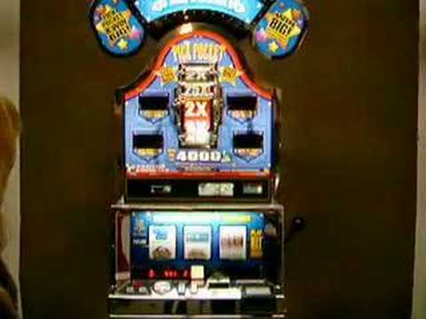 CDS Pick Pocket Slot Machine - YouTube