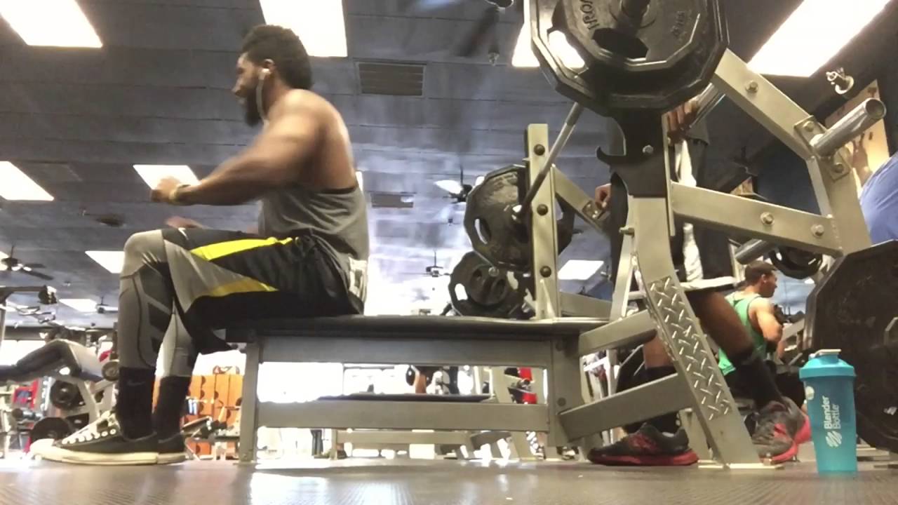RUSSWOLE's Bench Challenge - YouTube