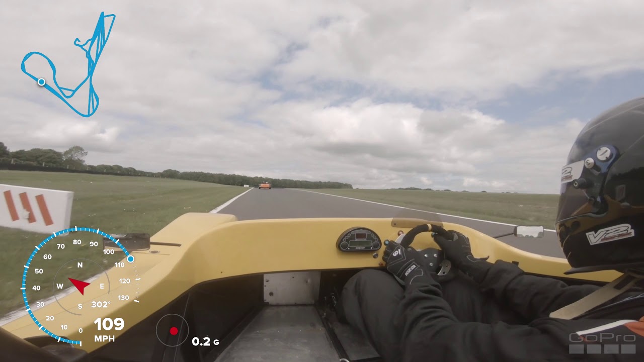 Cadwell Park Spire GTR - YouTube