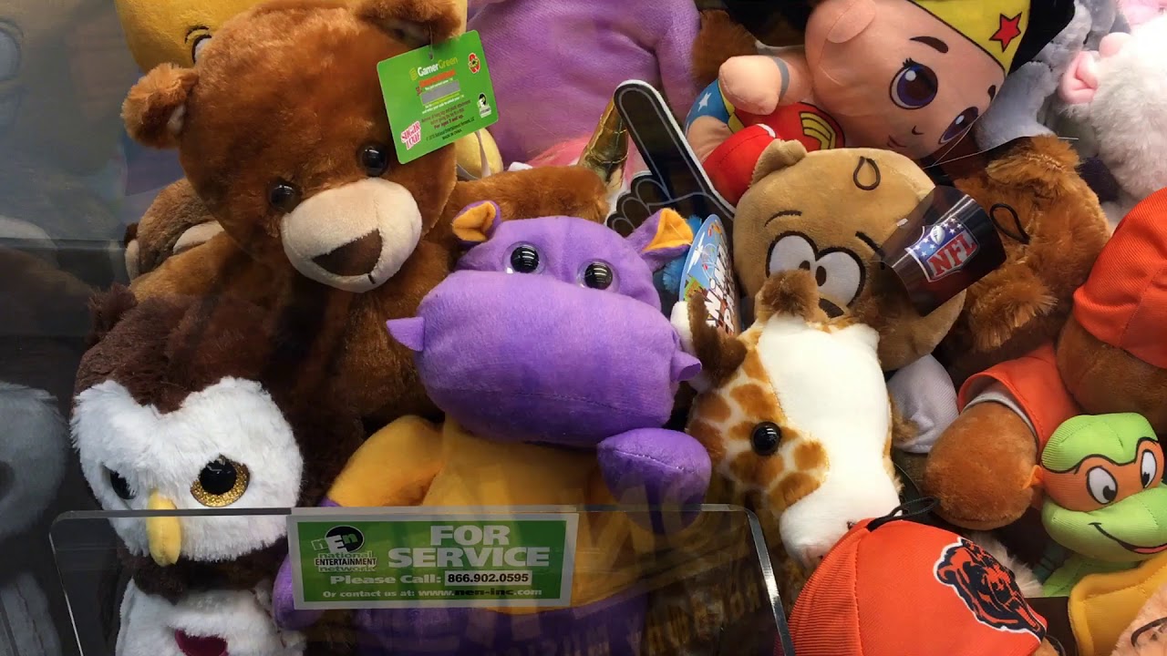 Playing a Meijer Claw Machine With a Great Friend - YouTube