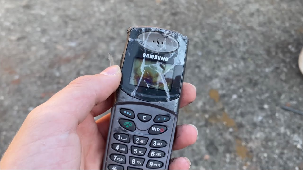 Samsung phone destruction - YouTube