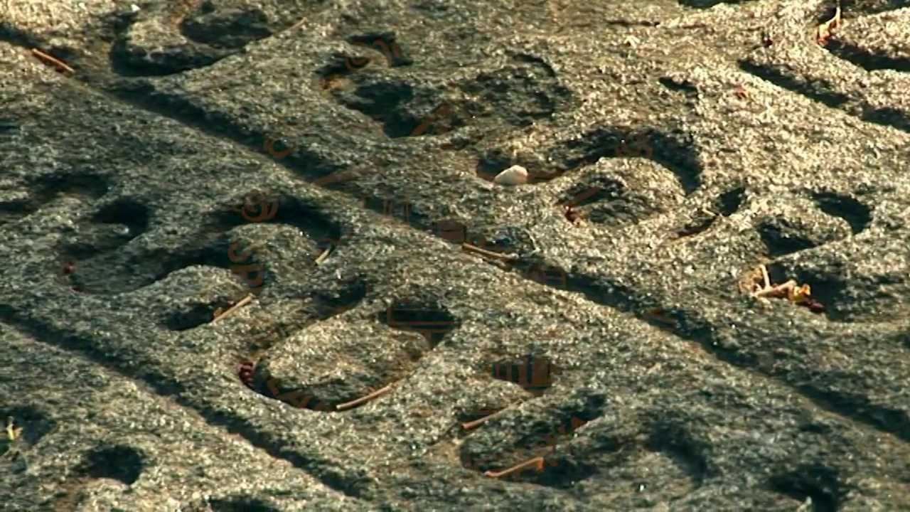 Gal Potha (Stone Book) - Polonnaruwa | ගල් පොත - පොලොන්නරුව - YouTube