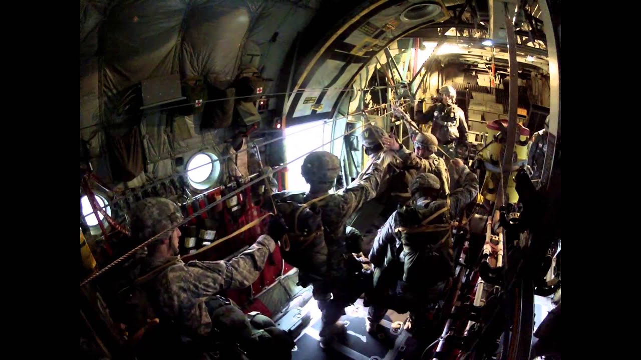JOAX 2013 82ND AIRBORNE 1 BCT PERSONNEL AIRDROP in 1080 HIGH DEF - YouTube