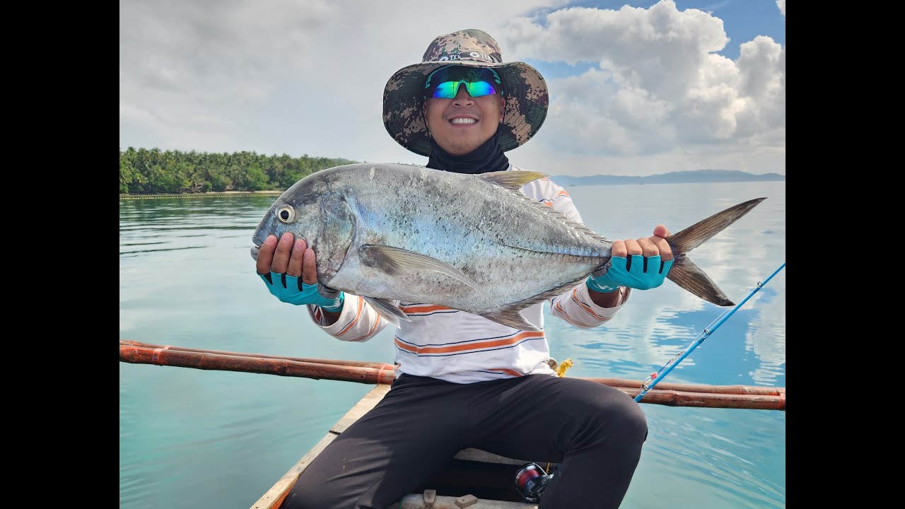 Giant Trevally 5kg Jigging - YouTube