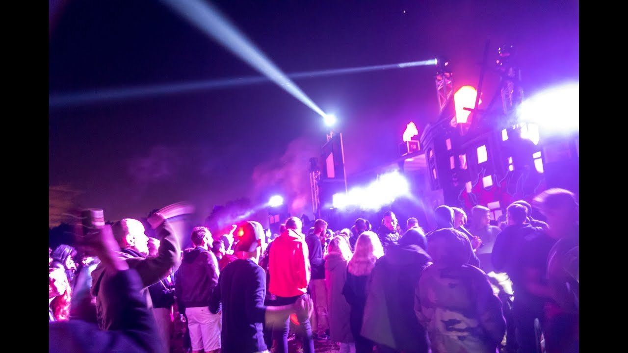 RAVE PARTY / MANU LE MALIN / FRENETEK 15 ANS / 230717 à 5H40 - YouTube