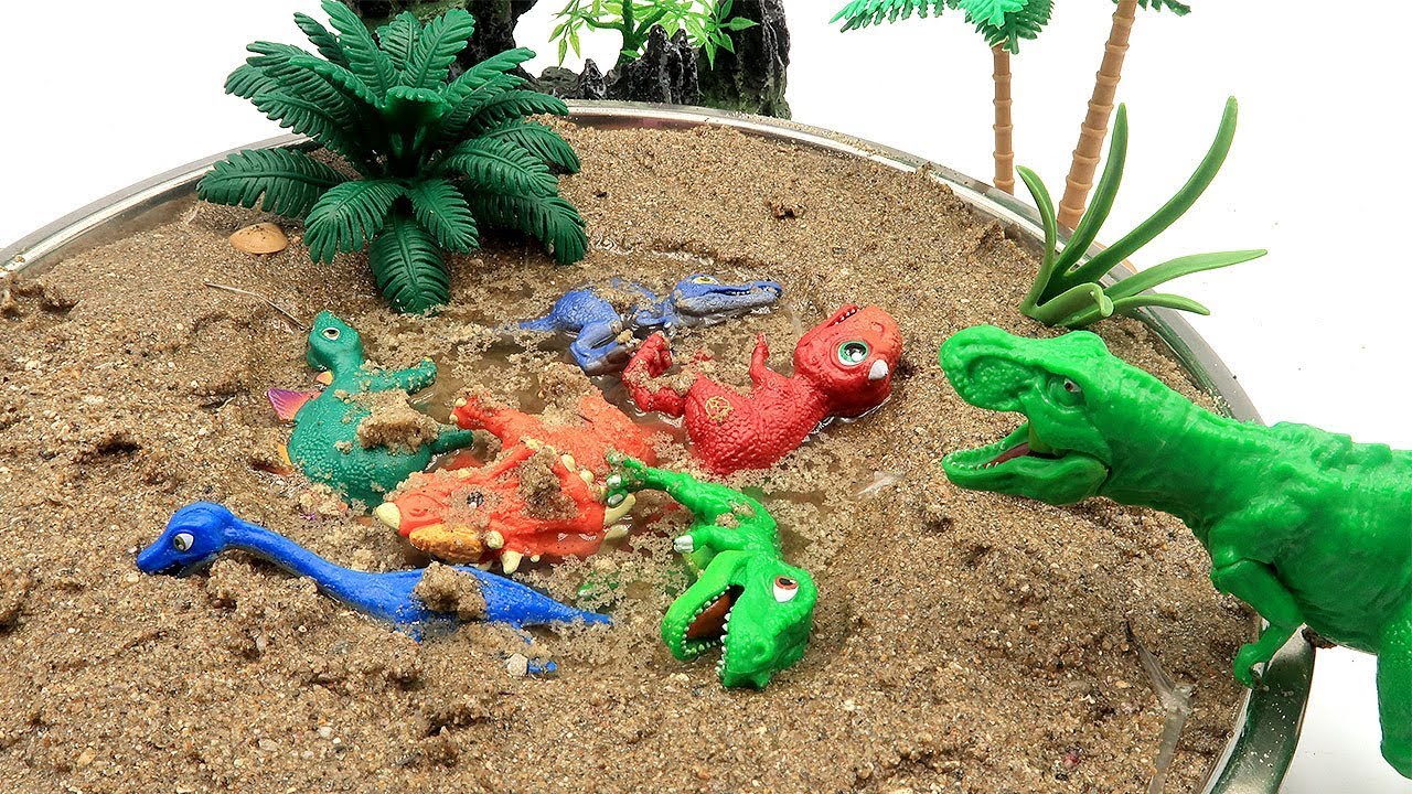 Dinosaurs In Mud Water! Rescue Jurassic World 2 Dinosaur from Danger ...