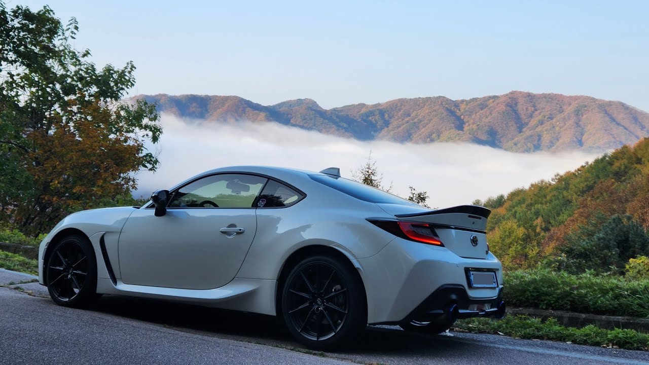 [GR86 POV] Mountain road drive - YouTube