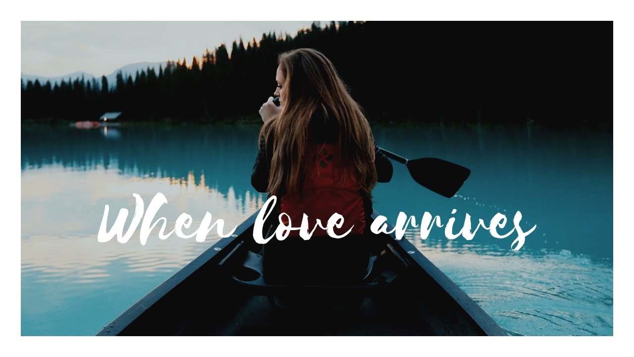 When Love Arrives - Sarah Kay & Phil Kaye ..Best Love Poem Ever - YouTube