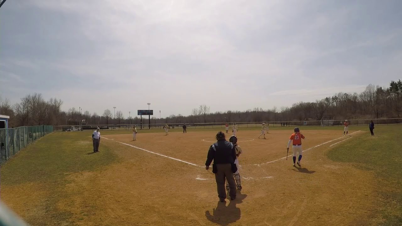 Kelly Hayes's 100th hit - YouTube