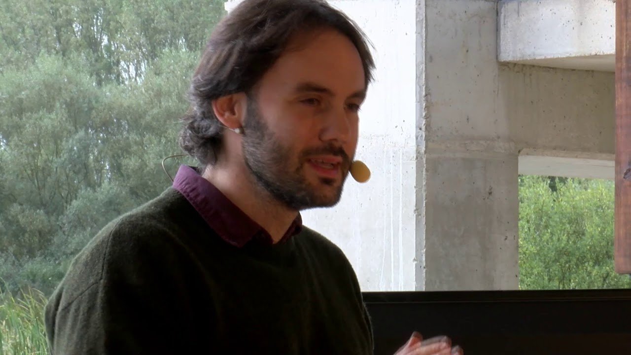 La comedia me salvó la vida | Jorge Loza | TEDxVitoriaGasteiz - YouTube