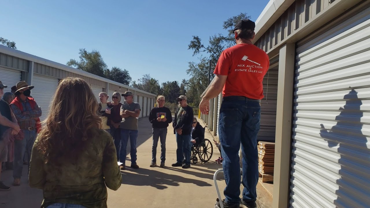 Panhandle Storage Unit Wars (Episode 5) - YouTube