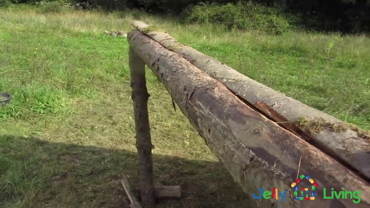 Cob Roundhouse Part 2 - YouTube