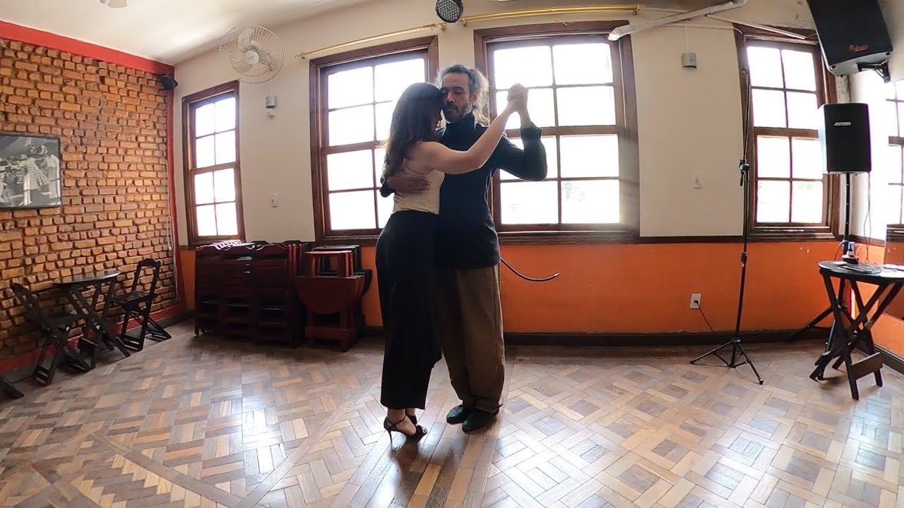 ⭐️...T...A...N...G...O...⭐️ Mariana Nery na Casa do Tango RJ / Aulas de ...