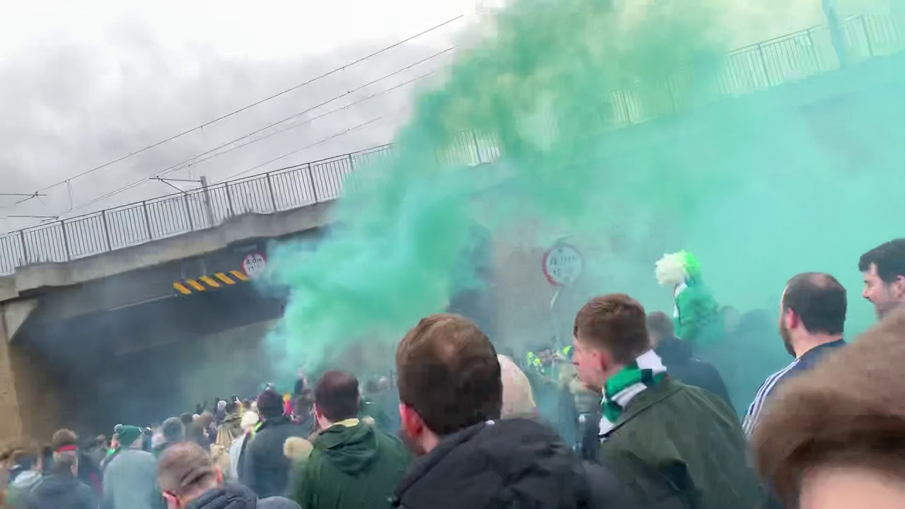 Hibs Fans with Pyro on the Way To Tynecastle - YouTube