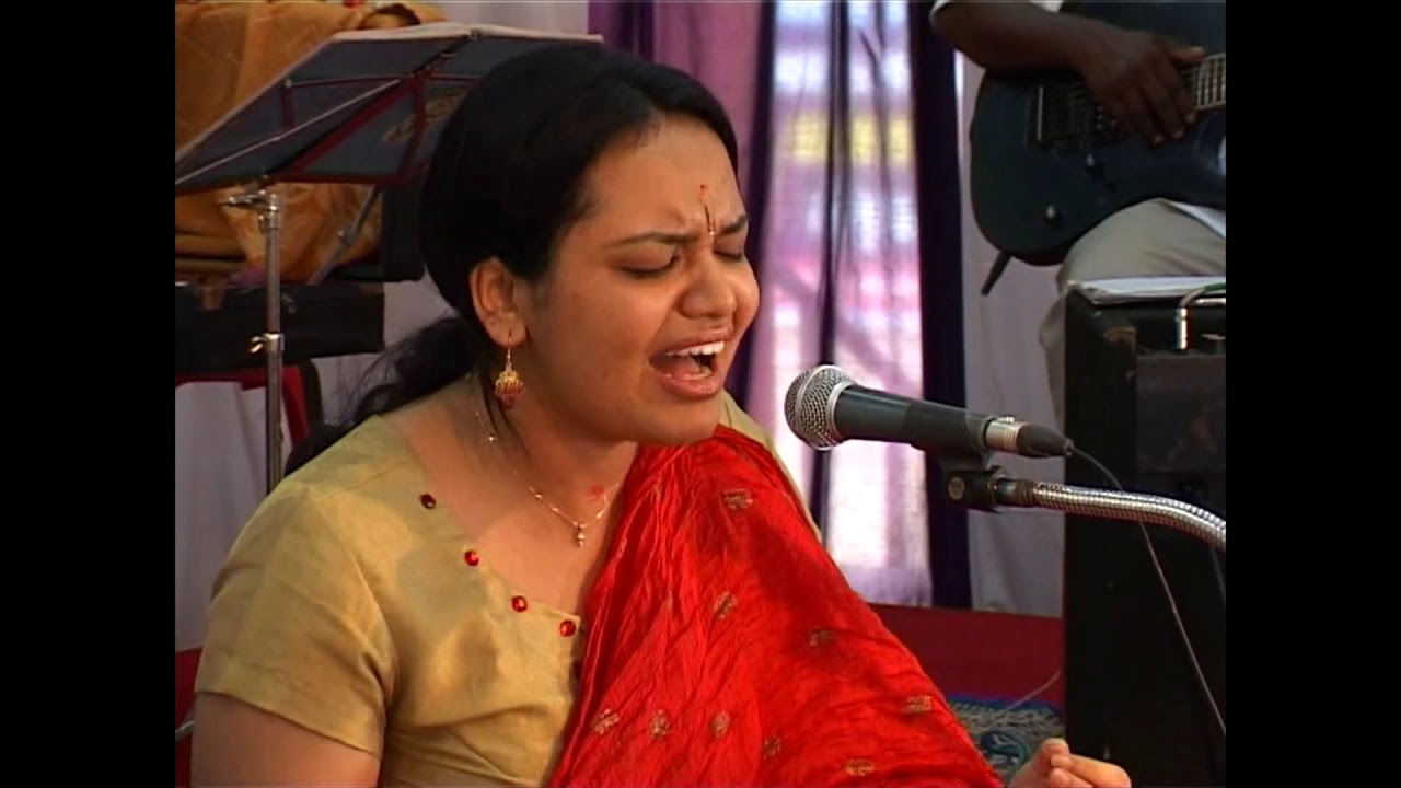 PAVANA GURU : LIVE CONCERT BY : JYOTSNA RADHAKRISHNAN @ 22nd GURUVAYOOR ...