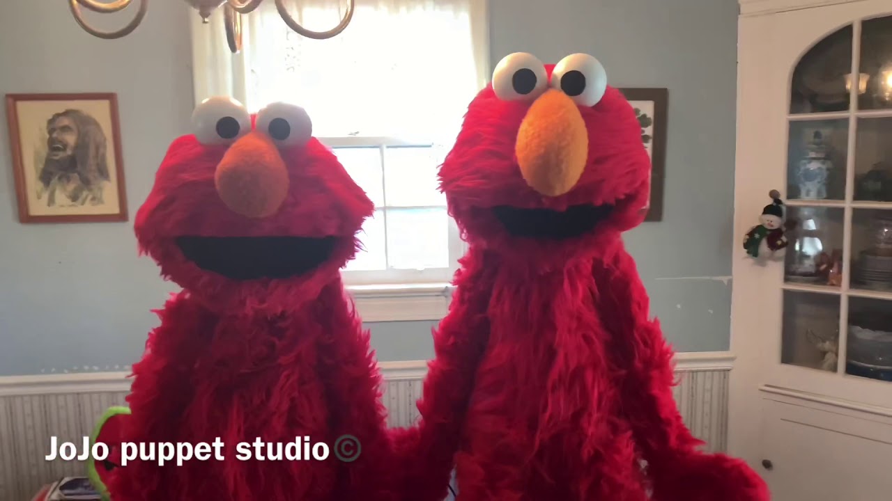 Up close with my ELMO REPLICAS - YouTube