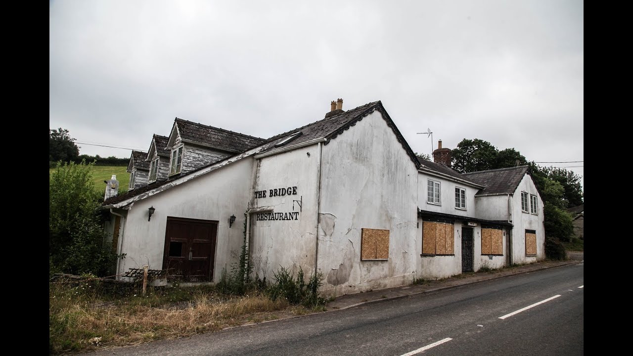 Abandoned Large Pub (Basically Untouched) Derelict The Bridge Inn - YouTube