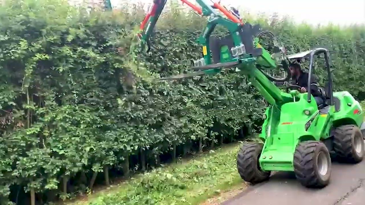 Wessex CHT-120 Sickle Bar Hedge Cutter - YouTube