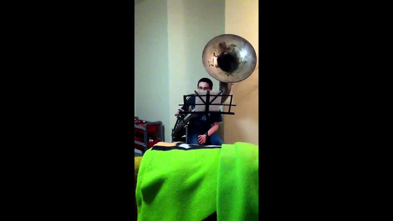 kid playin tuba - YouTube