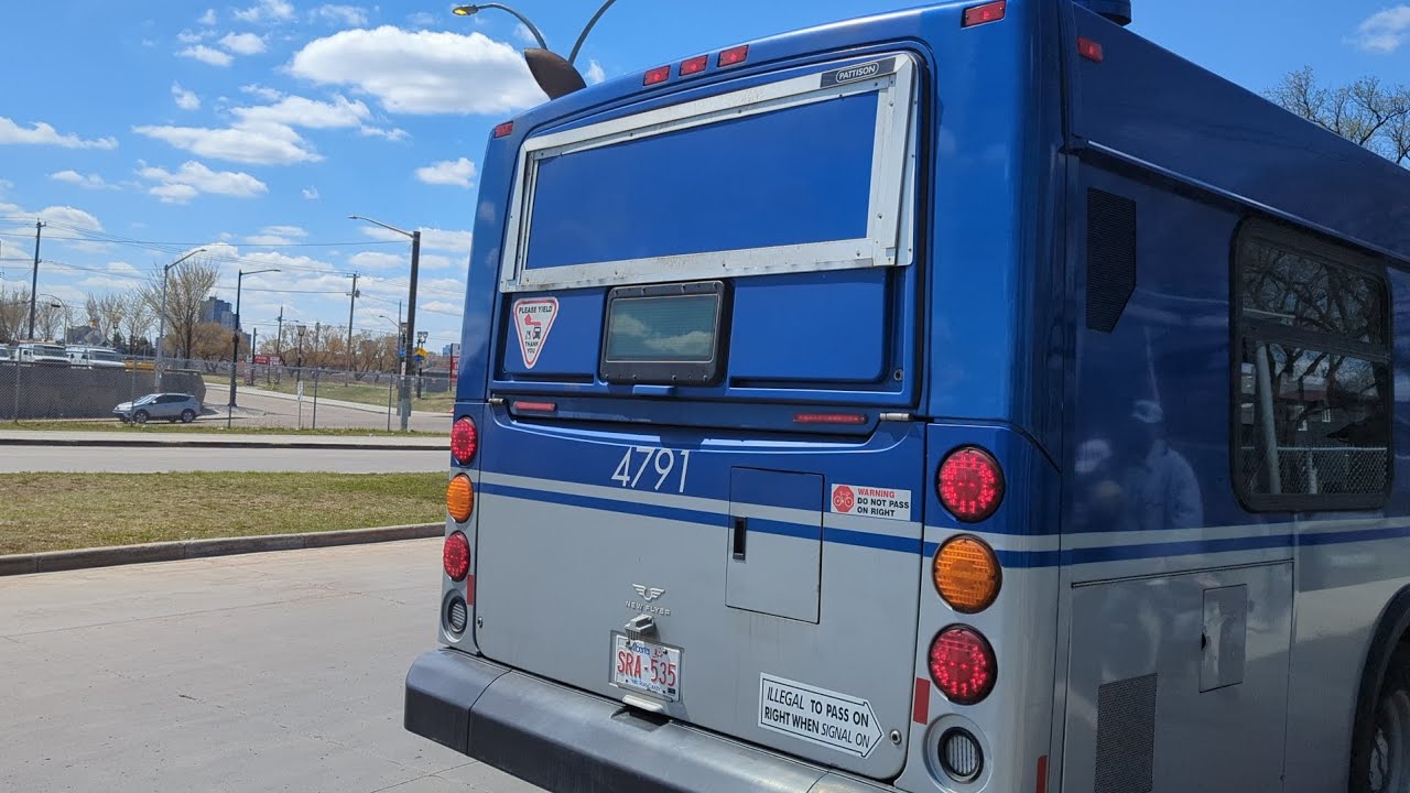 ETS Bus 2009 New Flyer D40LFR #4791 On Park & Ride - YouTube