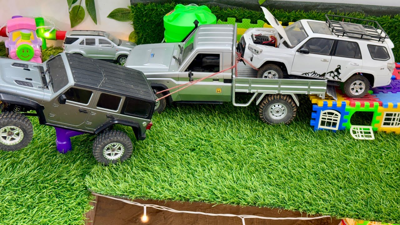 Rc Cars Toyota Fortuner Towing Toyota LC Remote Control Car - YouTube