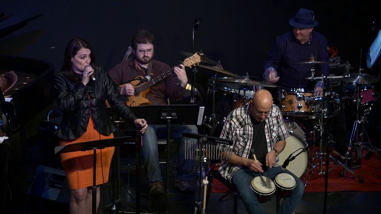 Craig Hoyer Live! at the Black Box - 04 What's Up? - YouTube